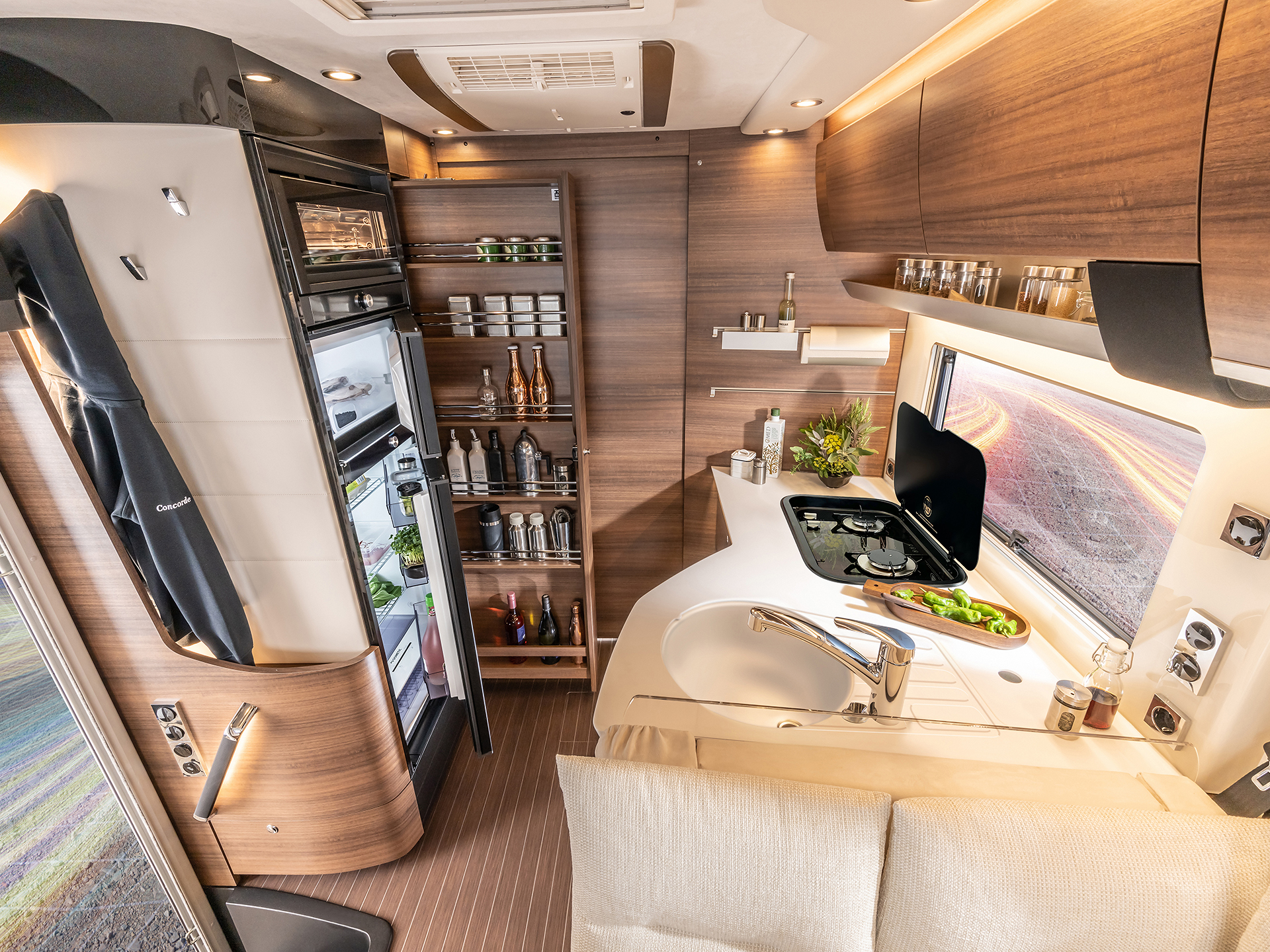 Concorde Credo: the most compact luxury motorhome